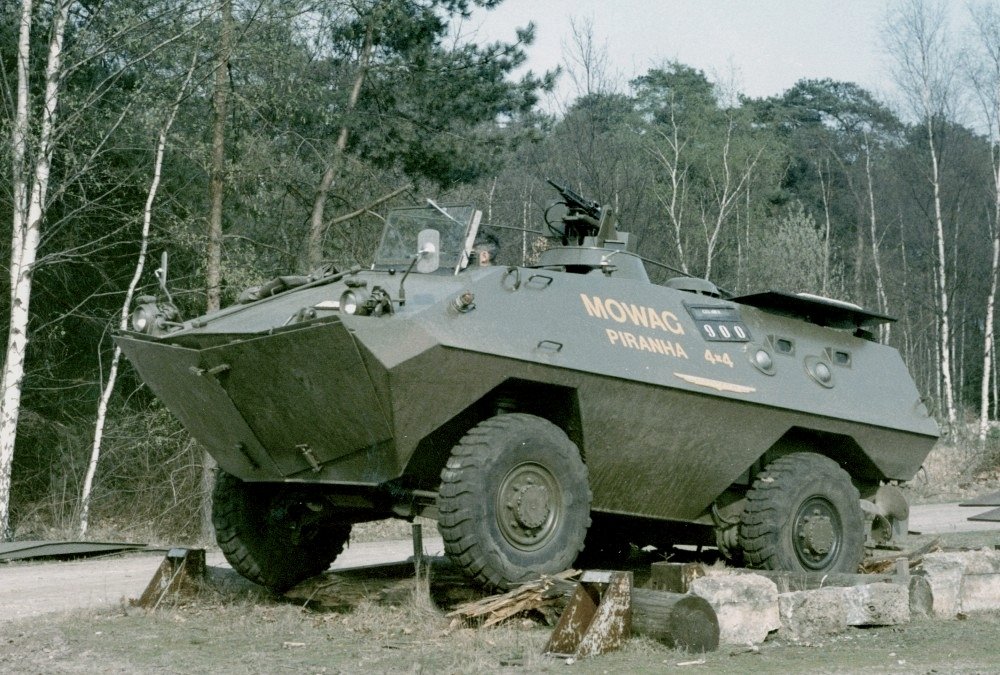 Бронеавтомобиль "Piranha" 4 X 4 | Энциклопедия военной техники