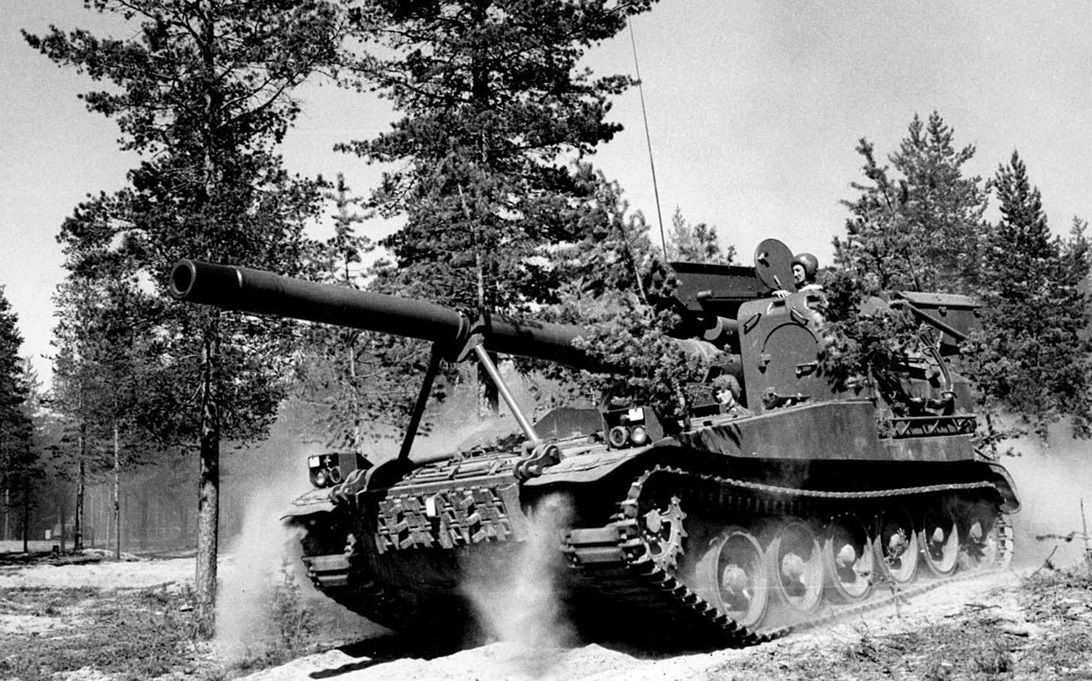Самоходная артиллерийская установка "Bandkanon 1A" / VK-155 ...