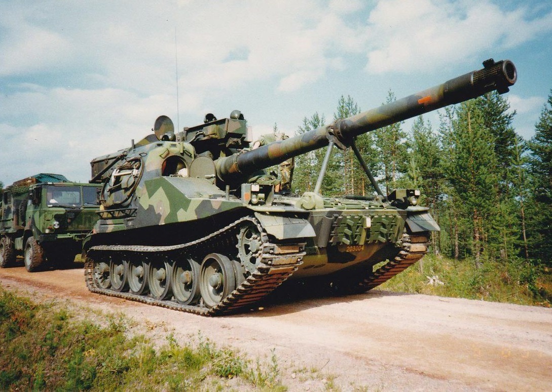 Самоходная артиллерийская установка "Bandkanon 1A" / VK-155 ...
