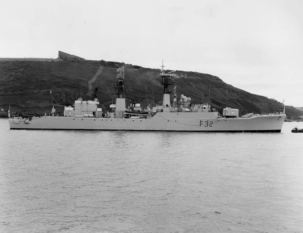 Фрегаты типа "Salisbury" / Type 61 | Энциклопедия военной техники
