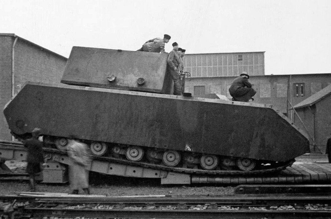 Sd.Kfz.205 Pz.Kpfw. VIII "Maus" / Porsche "Typ 205" | Энциклопедия ...